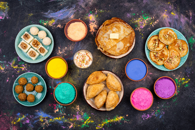 Holi- Snacks & Hampers